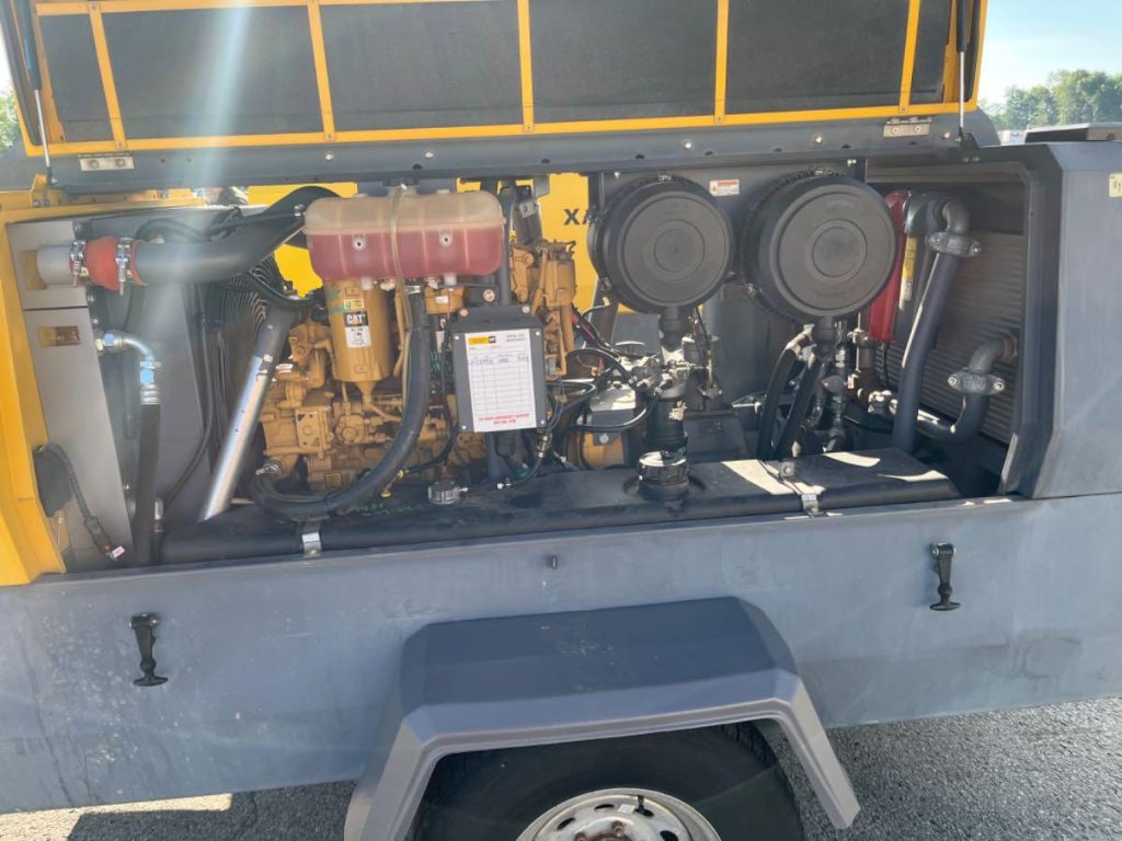 Atlas Copco XAVS400 Compressor | Drilling Equipment Resources